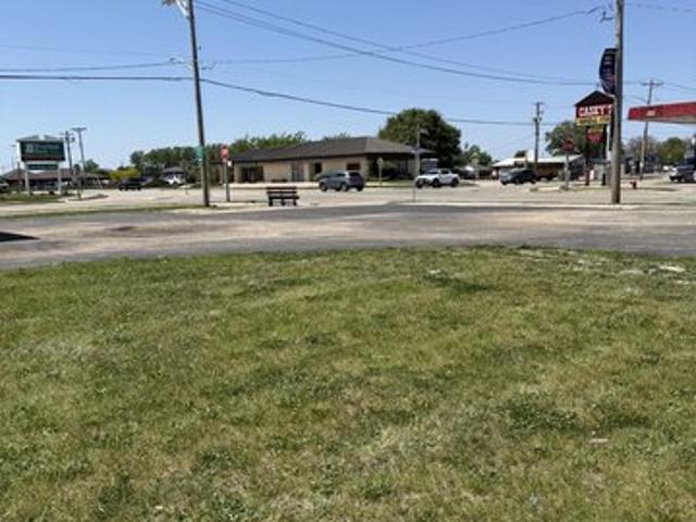 459 W Walnut St, Oglesby, IL 61348