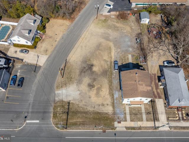 459 W Broad St, Paulsboro, NJ 08066 | MLS #NJGL2072