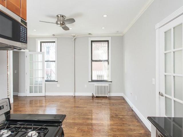 459 West 50th Street, New York, NY
