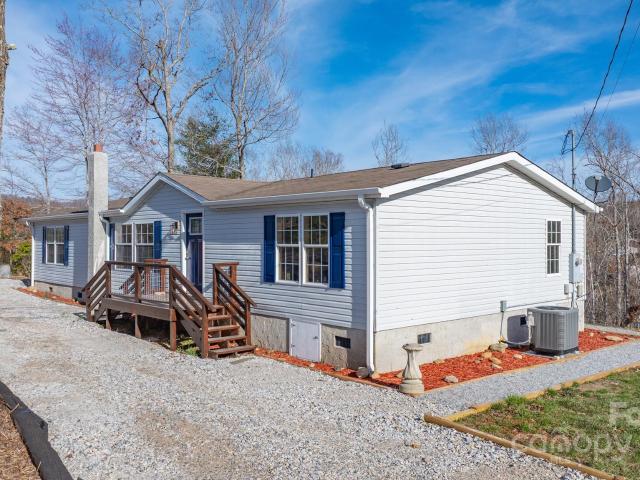 459 Vaughan Rd, Spruce Pine, NC 28777 | MLS #4300
