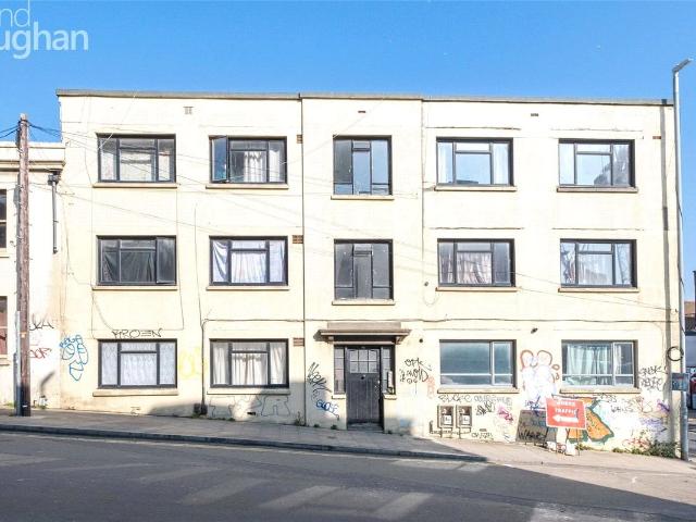 45 47 Cheapside, Brighton, East Sussex BN1, 2 bed flat to rent, £1,250 pcm | PrimeLocation