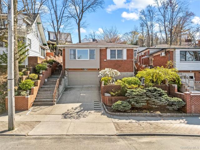 45 76 Browvale Lane | Compass