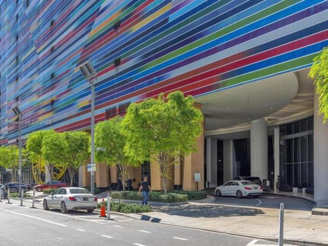 45 9th St SW #1608, Miami, FL 33130