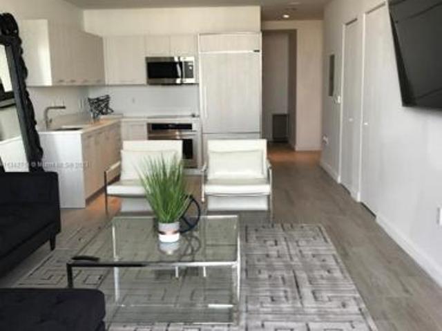 45 9th St SW #4410, Miami, FL 33130