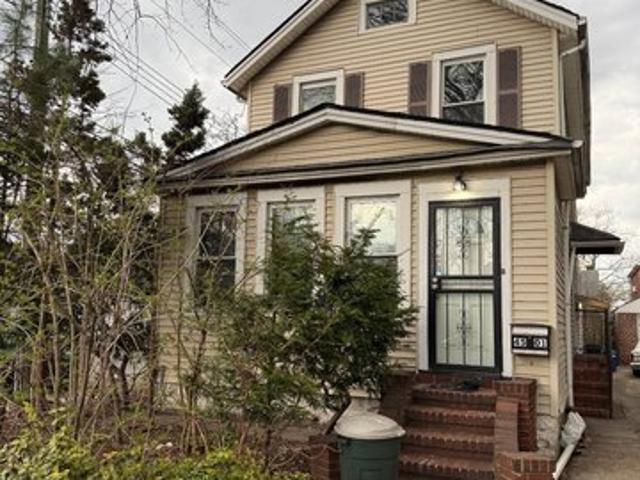 45 01 Utopia Pkwy, Flushing, NY 11358