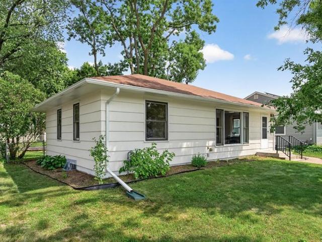 45 21st Ave N, Hopkins, MN 55343