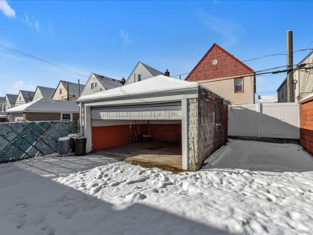 45 32 Utopia Parkway
