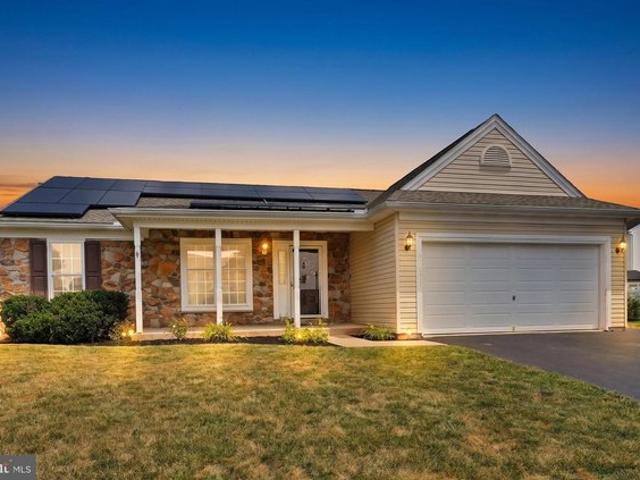 45 Thomas Dr, York, PA 17404