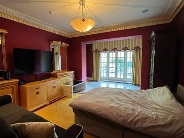 45 The Bishops Avenue, London, N2 0BN, United Kingdom | 1 bed apartment for rent #165747066 | Rentberry