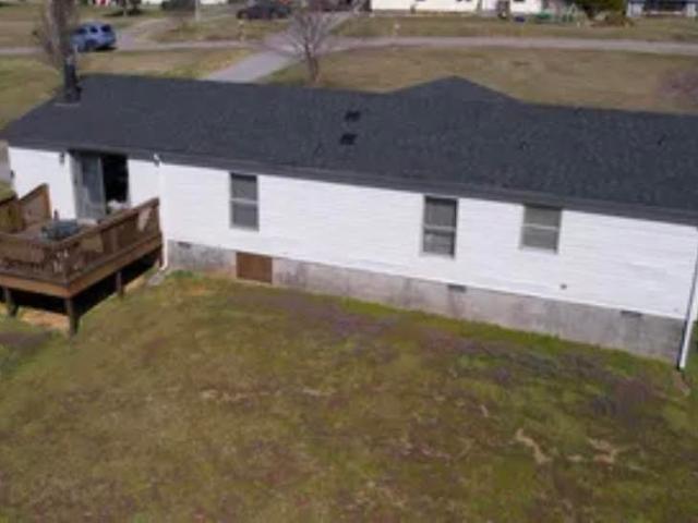 45 Tomlinson Rd