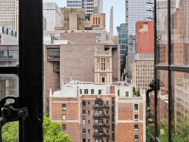 45 tudor city place 1305