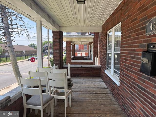 45 W Cottage Place