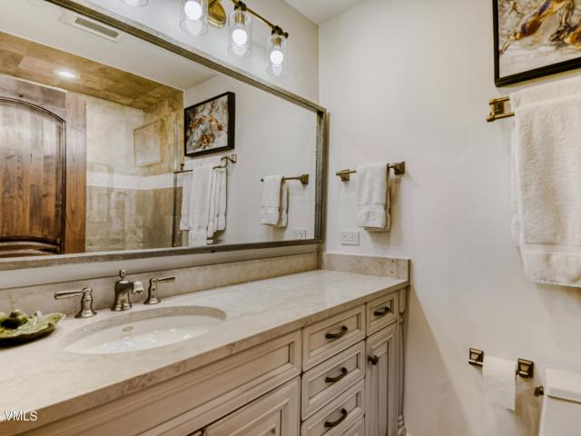 45 W Thomas Pl, Unit R17, Beaver Creek, CO 81620 | MLS #1013