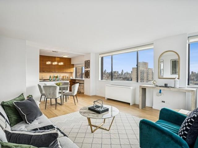 45 W 67th St Apt 22B, New York, NY 10023