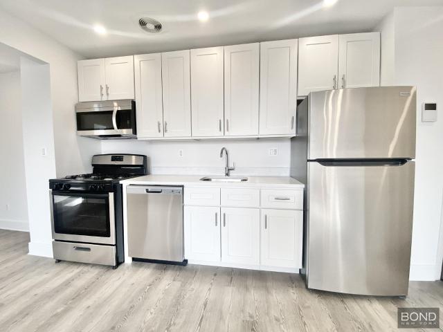 45 W 81st Street 11B