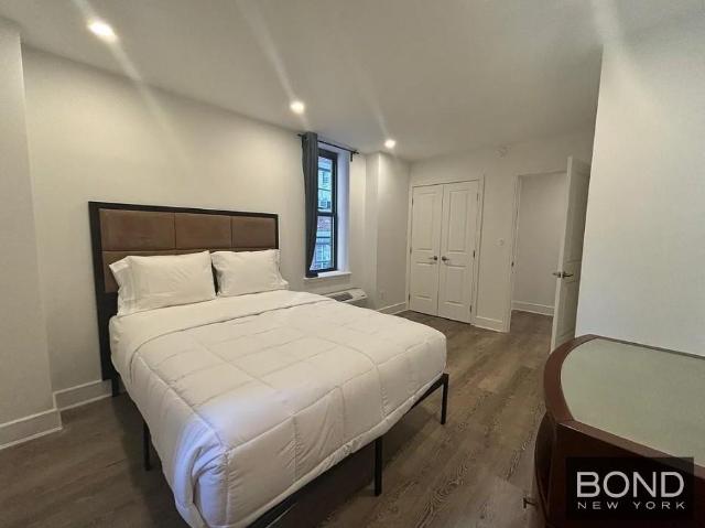 45 W 81st Street 12A