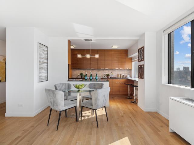 45 West 67th Street, New York, NY