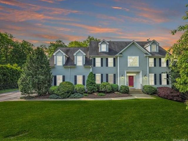 45 Wesley Dr, Shelton, CT 06484