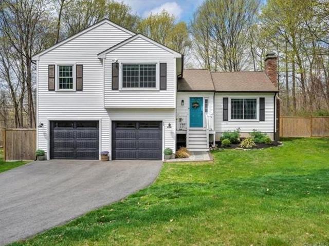 45 Windrush Ln, Andover, CT 06232