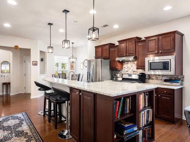 45 Wild Strawberry Ln, Bluffton, SC 29909 | MLS #196144