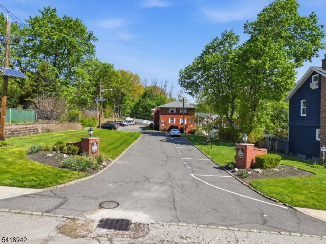 45 Wilfred St # 6