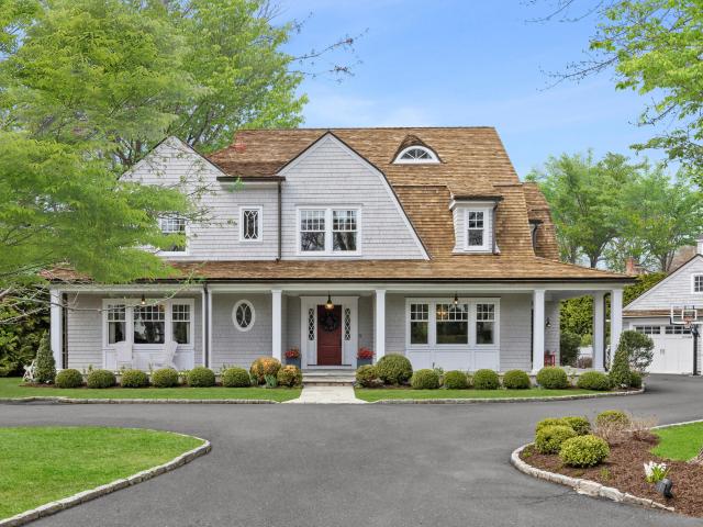45 Willow Rd, Riverside, CT 06878 | MLS #124674 | Compass