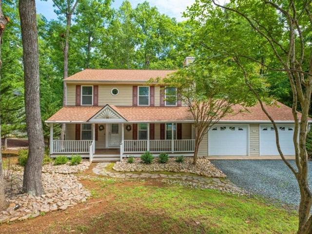 45 Amethyst Rd, Palmyra, VA 22963