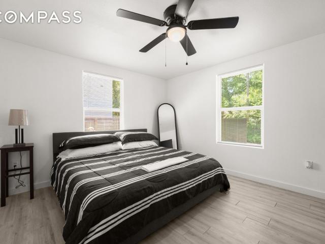45 Anthony St B, Austin, TX