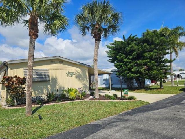 45 Aquamarine Ave #45 Q, Naples, FL 34114