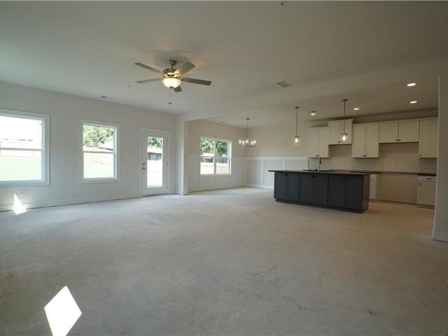 45 Aviation Road SE