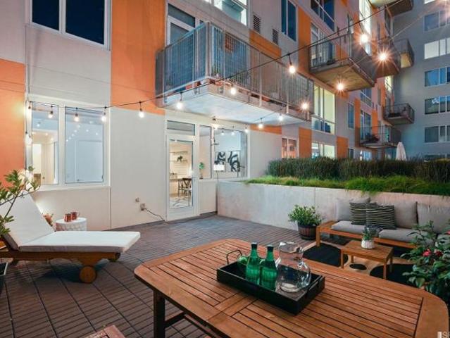 45 Bartlett St #213 San Francisco, CA 94110