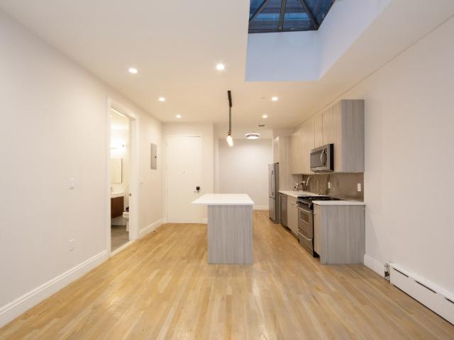 45 Beekman Street 2S