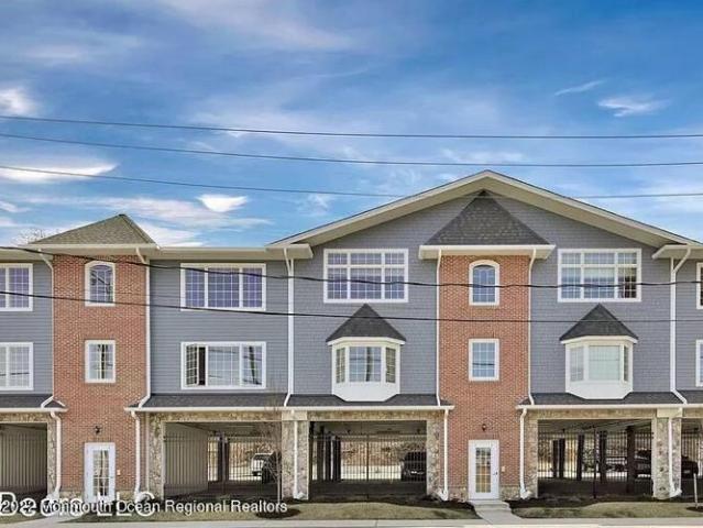 45 Beers St #12B, Keyport, NJ 07735