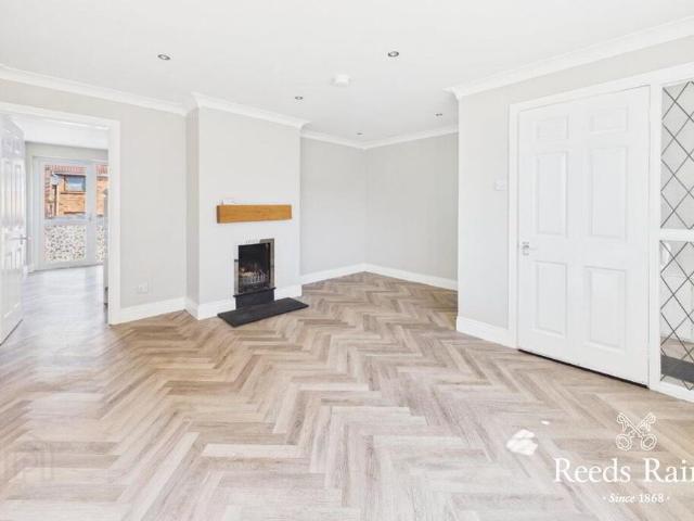 45 Bexley Road, Bangor, BT19 7TS