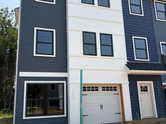 45 Bonus Ct, Sayreville, NJ 08879