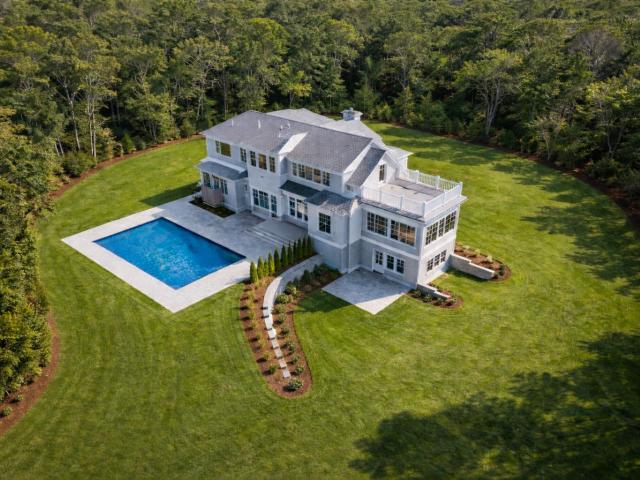 1 Peirce Path, South Chatham, MA 02659 | MLS #22601 | Compass