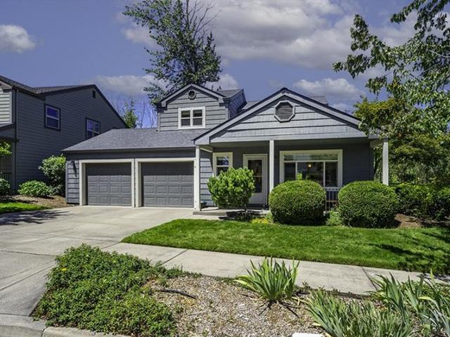 45 Brooks Ln, Ashland, OR 97520