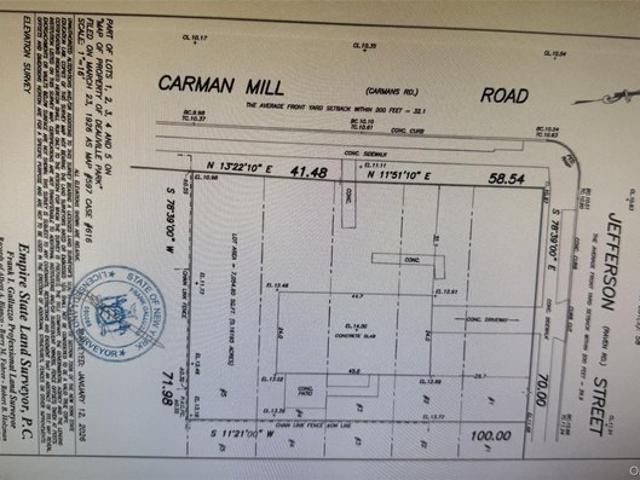 45 Carman Mill Rd, Massapequa, NY 11758