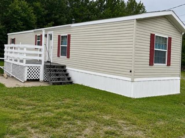 45 Church St Trlr 30, East Millinocket, ME 04430