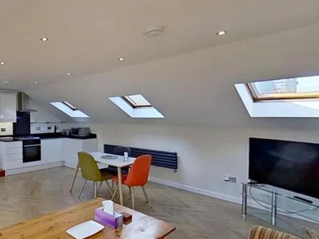 45 Cockburn Street, City of Edinburgh, EH1 1BS, United Kingdom | 3 bed duplex for rent #132525099 | Rentberry