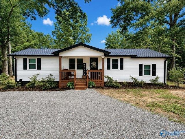 45 County Road 635, Gaylesville, AL 35973