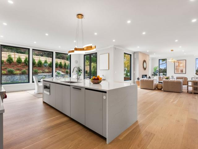 45 Cross Hill Road, Newton, US, MA
