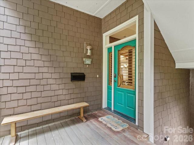 45 Creekside Way # I/202