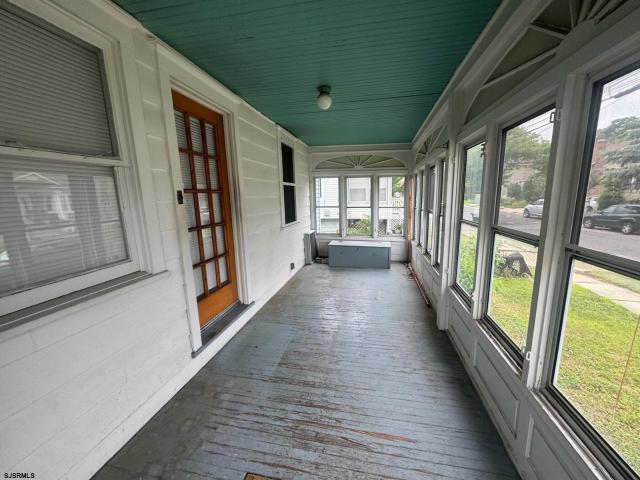 45 Crescent Ave