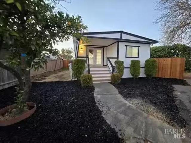 45 DEL PASO CT, VACAVILLE, CA 95687 Single Family Residence Fo.