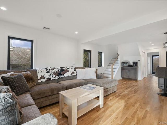 45 Ditch Plains Road