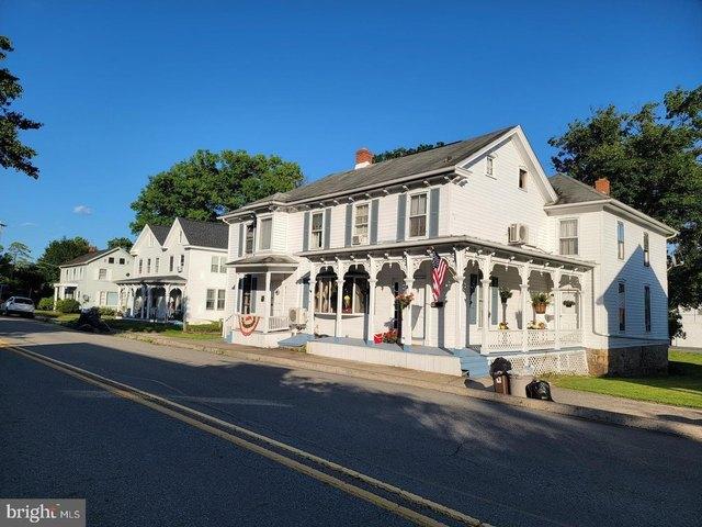 45 E Main St, New Bloomfield, PA 17068