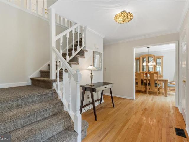 45 E Cartwright Drive