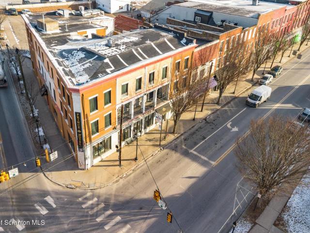 45 E Tioga Street