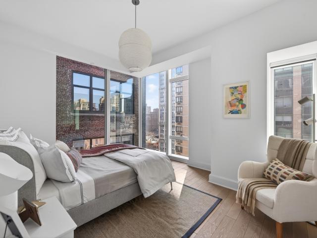 45 E 22ND Street 17B